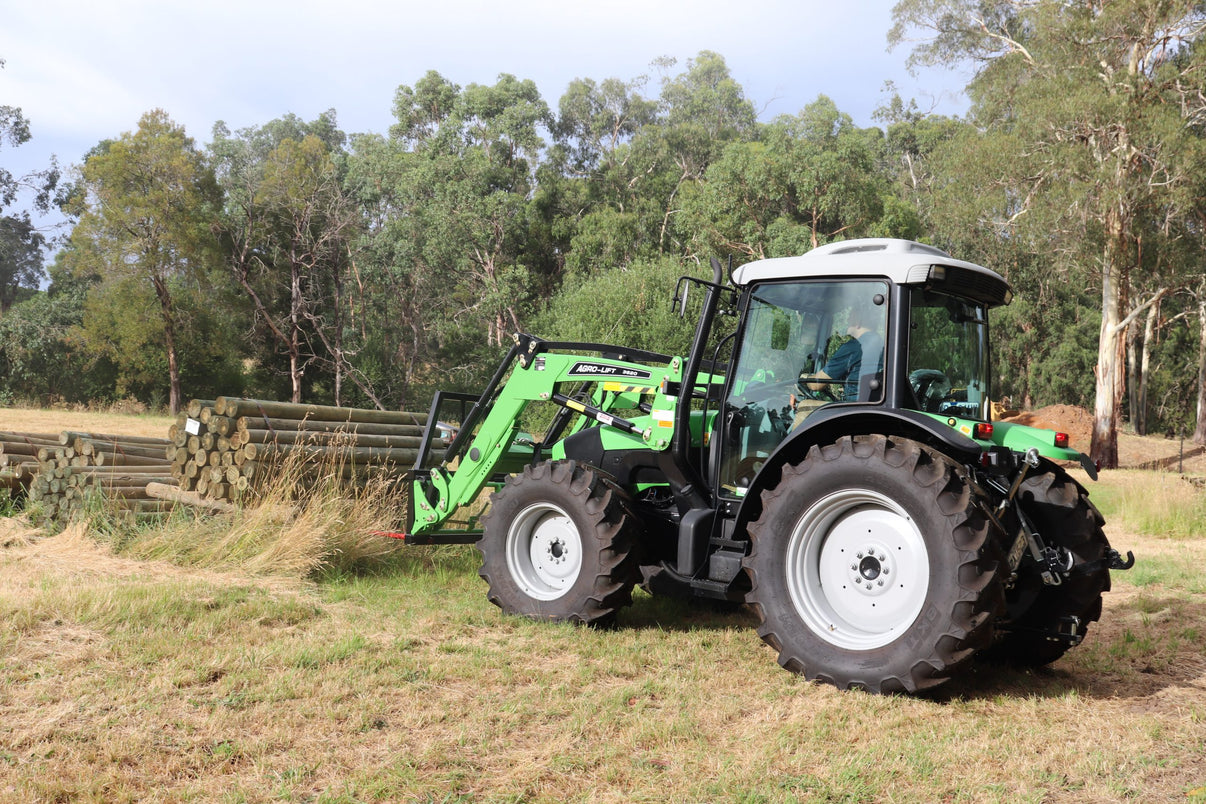 Agrofarm Agrofarm 115 G cabina – Sargent Agrícola